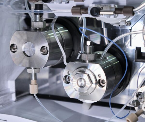 Enhancing Data Quality in HPLC Analysis: Troubleshooting Common ...